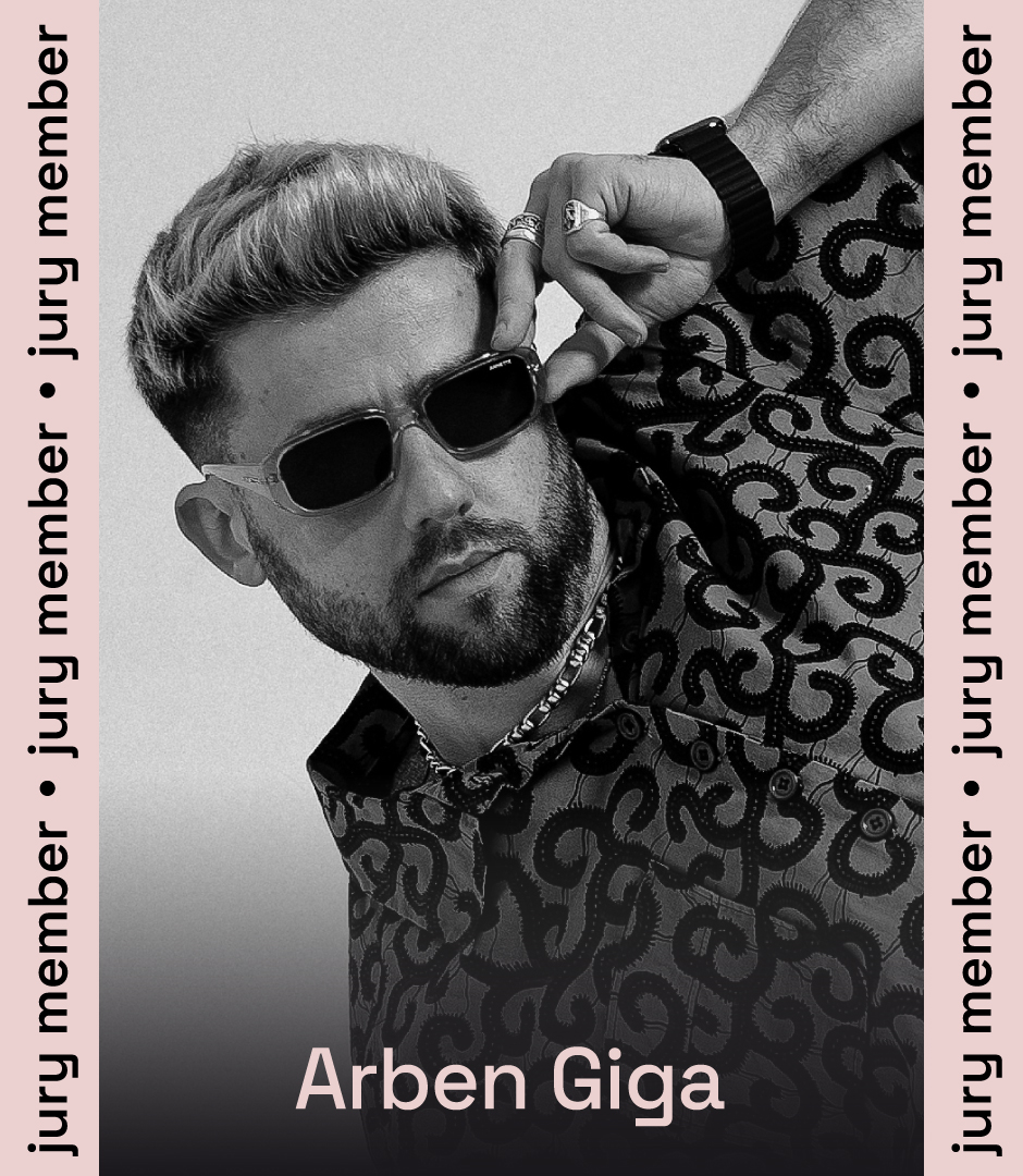 Giuria, premi e borse di studio - Expression International Dance ...